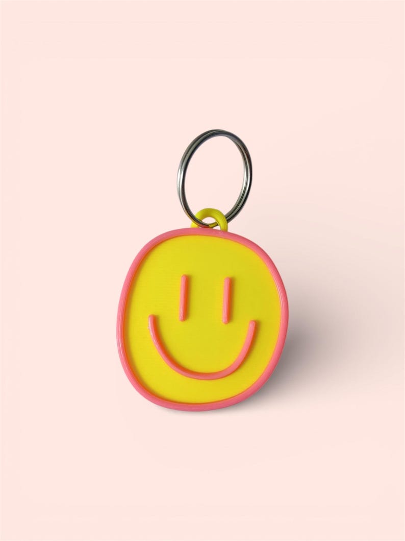 3D Printed Smiley Face Keyring Emoji Keychain - Etsy