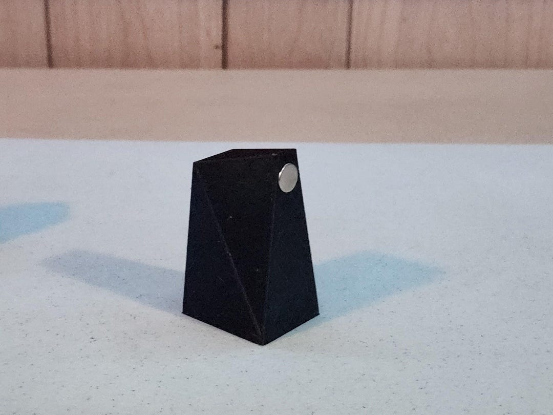 Magnetic Display Stand – for 3D Printed Signs - Etsy