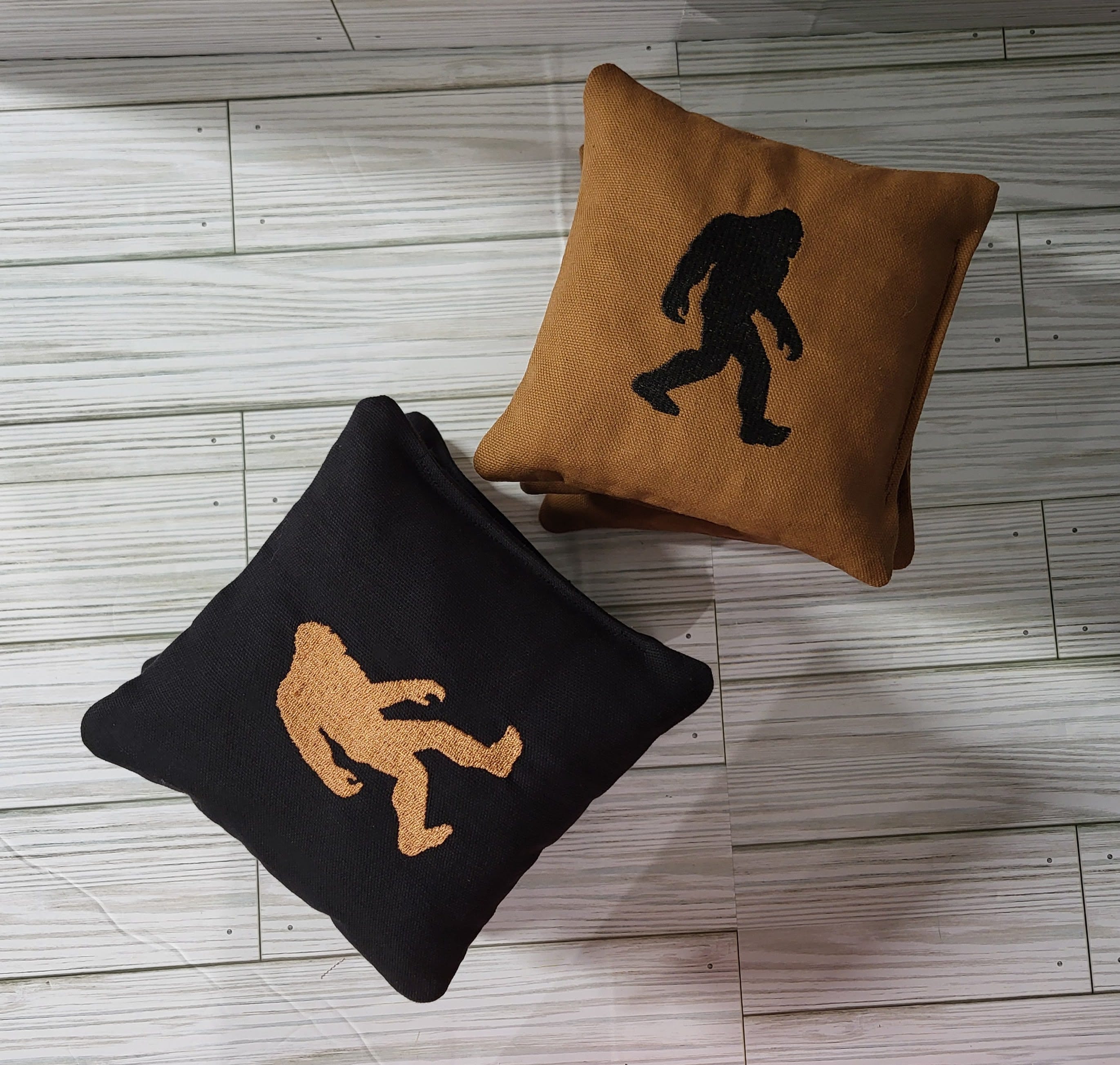 Bigfoot Cornhole Bags, Yeti Silhouette Game Bags, Cryptid Corn Hole ...