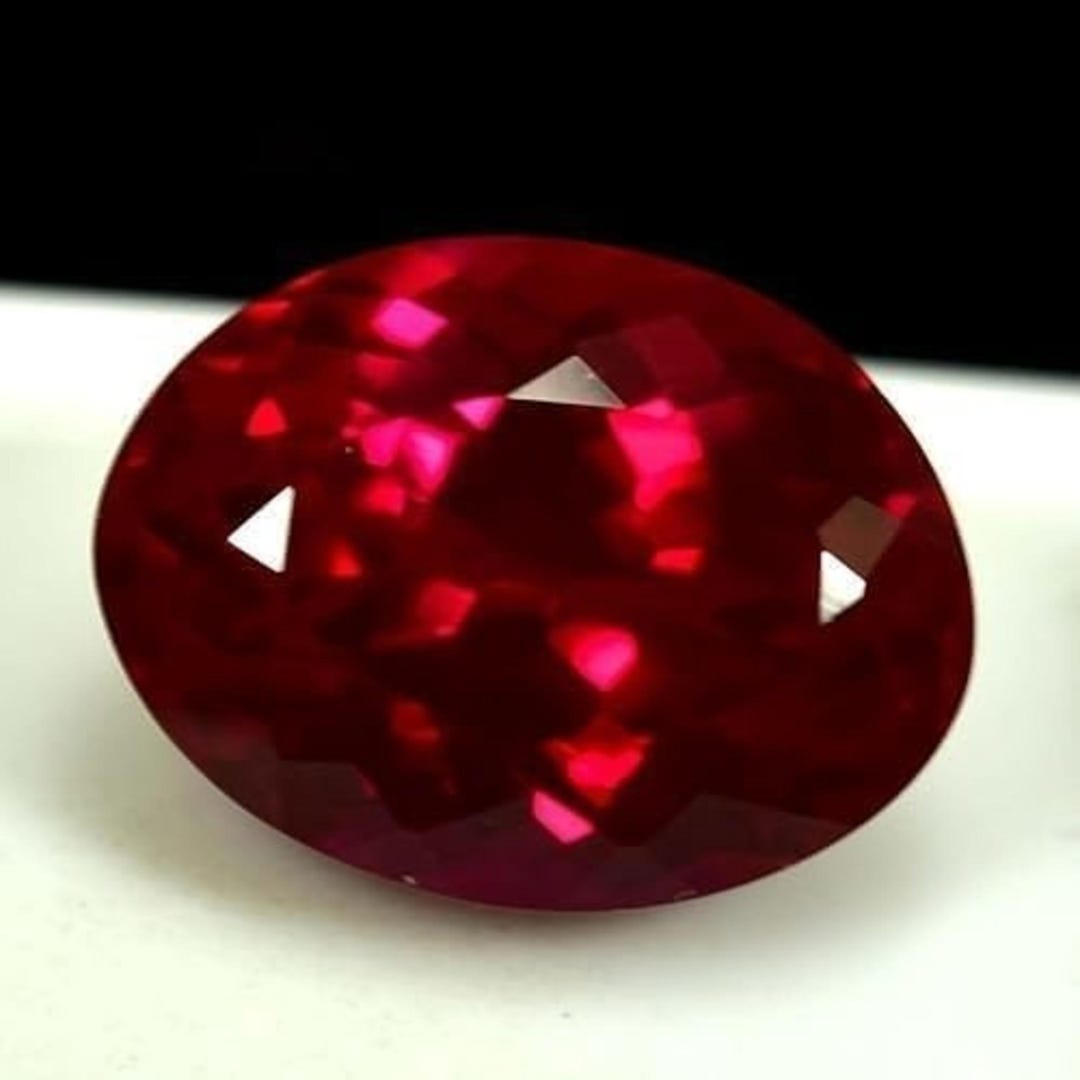 10+ Ct Natural Red Ruby | Oval Cut AAA+ Mozambique | GIE Certified ...
