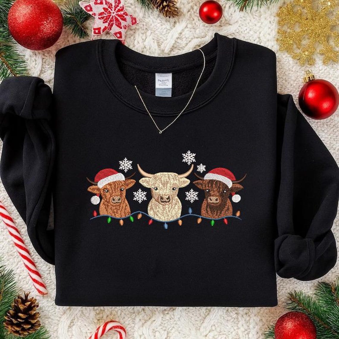 Highland Cow Christmas Embroidery Design, Three Cows With Santa Hats ...
