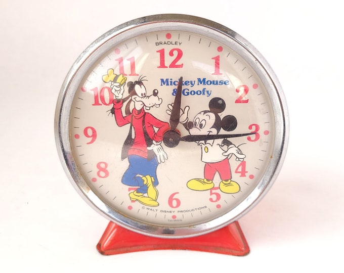Vintage 1980's Mickey Mouse and Goofy Alarm Clock by Bradley - Disney ...