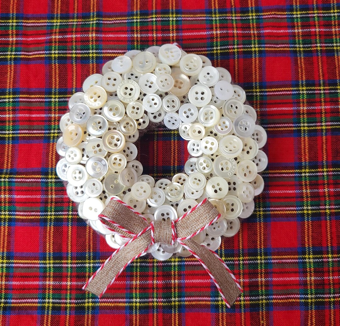 Upcycled Vintage Button Wreath in Shell White - 4 Inches - Vintage ...