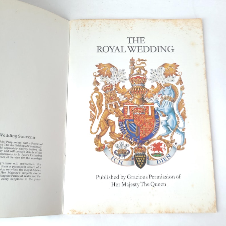 1981 Royal Wedding Souvenir Book: Prince Charles & Princess Diana ...