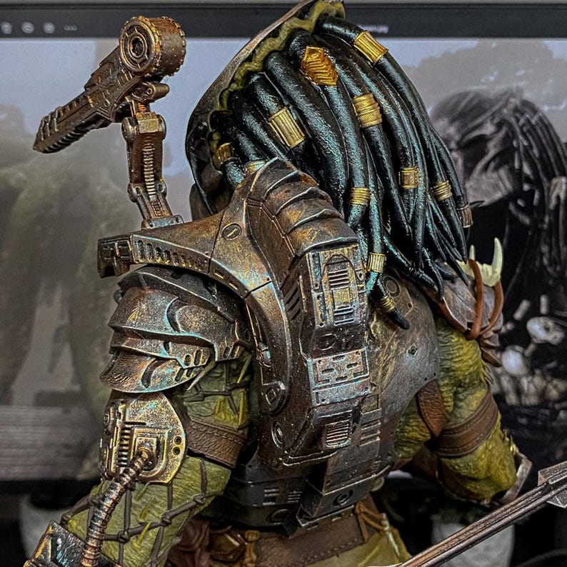 The Predator Statue | 3d Model | Action Figure | Hand-painted ...