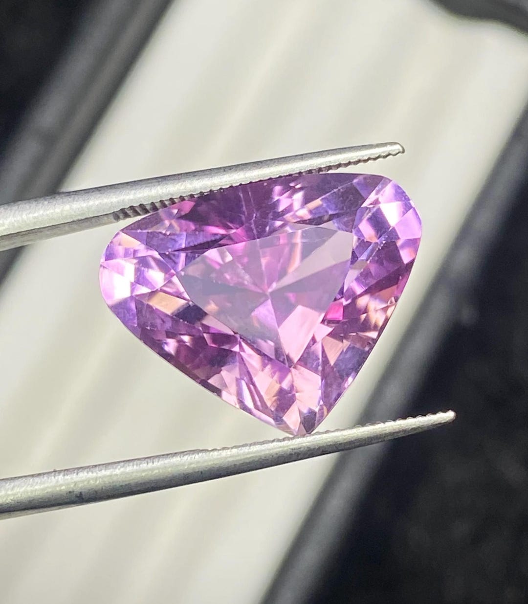 14.46crt Natural Pink Kunzite – Step Cut Gem for Jewelry Making - Etsy
