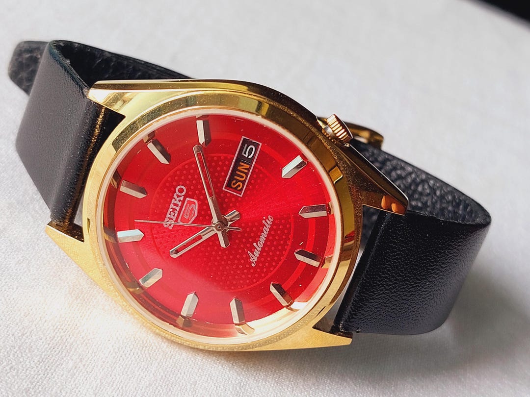 Automatic Seiko 5 Red Dial Stainless Steel Men's Wrist Watch ...