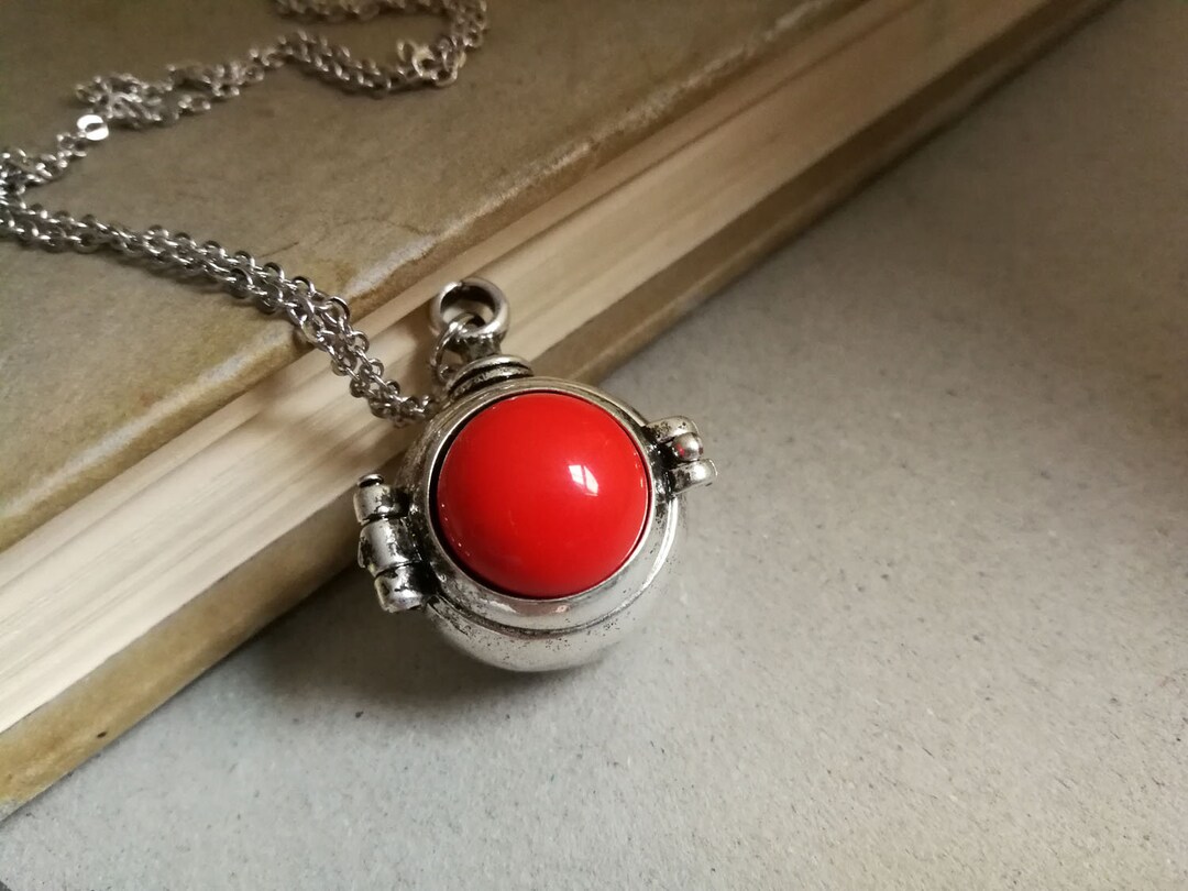 Red Locket Necklace. Planet Locket. Keepsake Necklace. Antique - Etsy