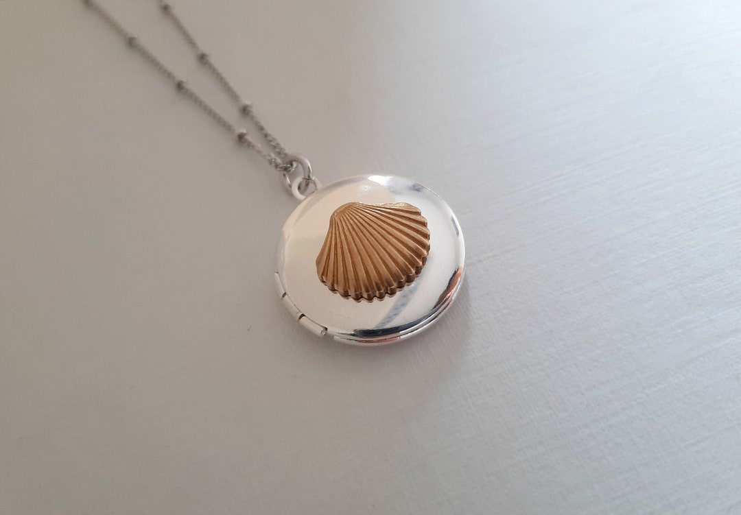 Shell Locket Necklace. Beach Wedding Locket. Small Silver - Etsy UK