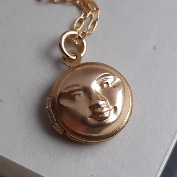 Moon Locket - Etsy
