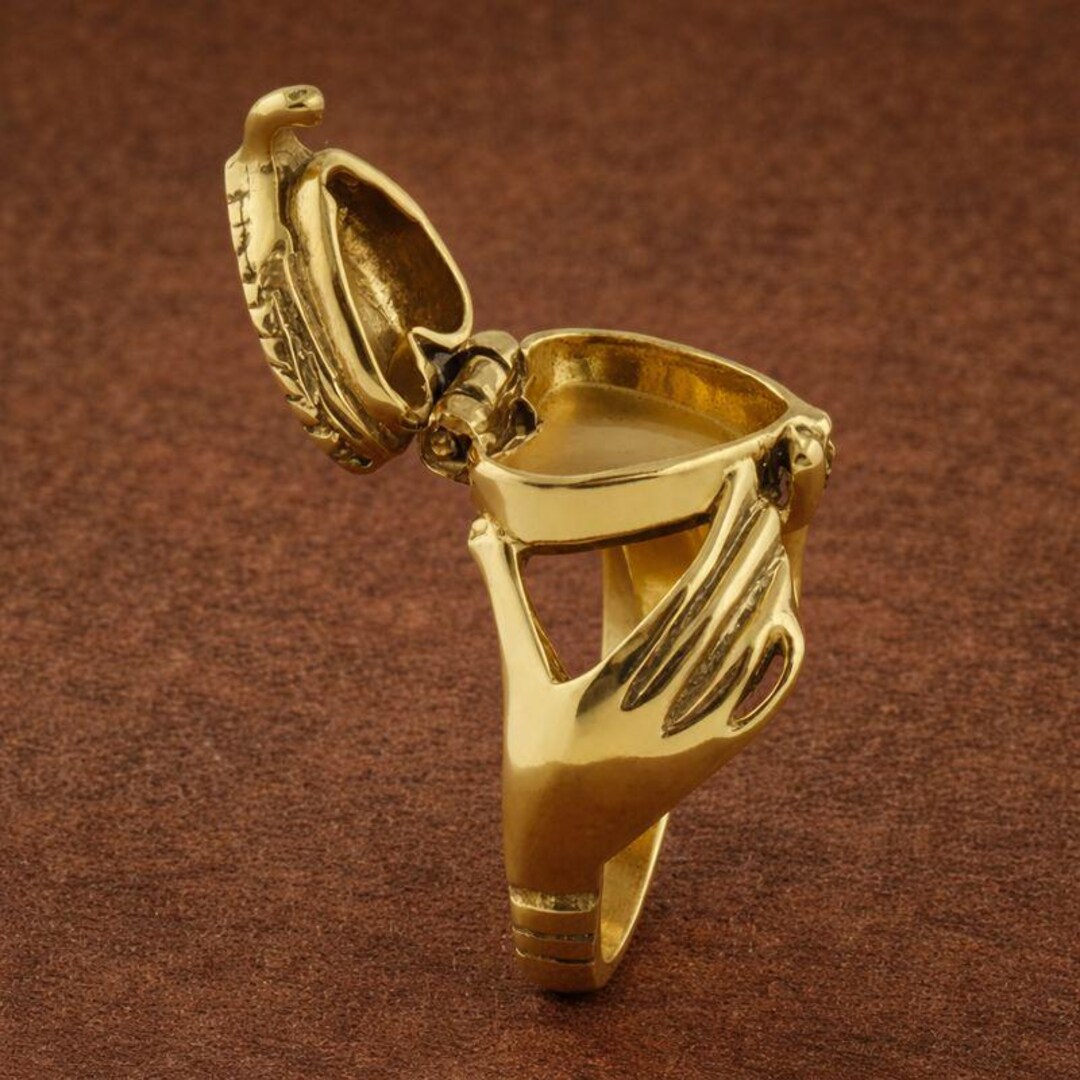 Gold Heart Poison Ring, Secret Compartment Ring, Victorian Poison Ring ...