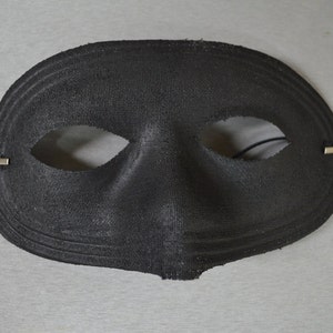 Vintage Sidekick Mask - Etsy
