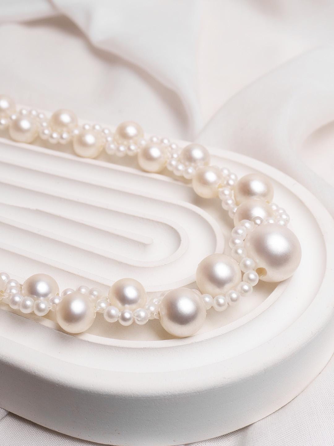 Elegant Oversized Pearl Necklace - Etsy