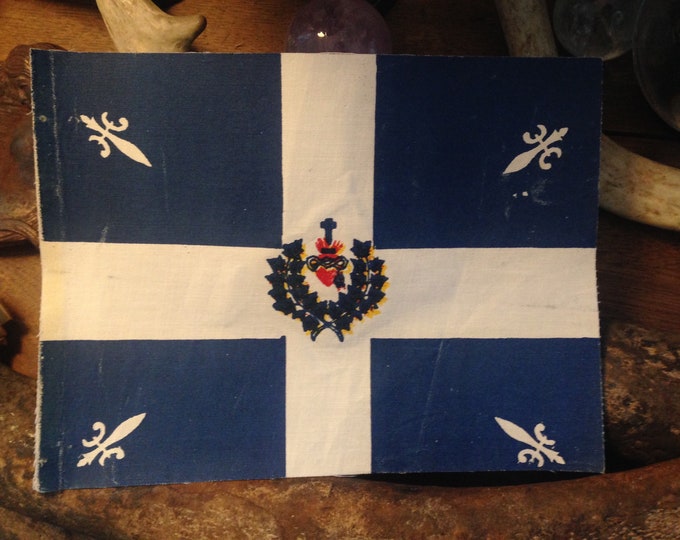 1930's Sacred Heart Textile Mini-flag Carillon-sacré-coeur Flag French ...