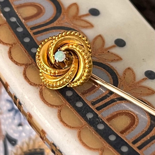 Love Knot Brooch - Etsy