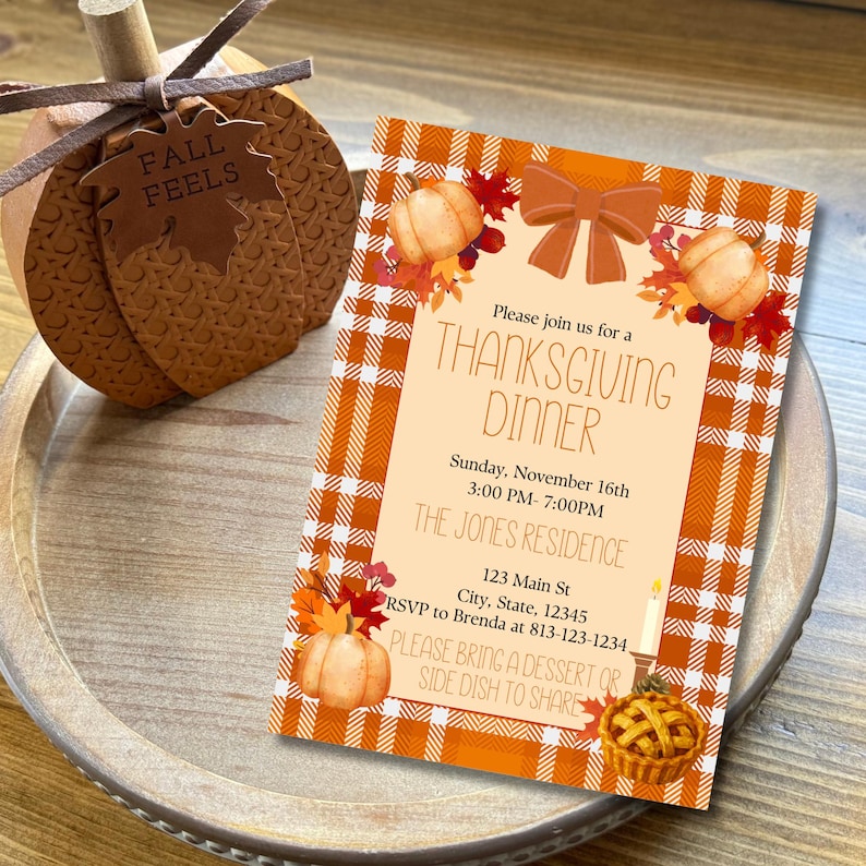 Editable Plaid Pumpkin Thanksgiving Invitation | Friendsgiving (digital ...