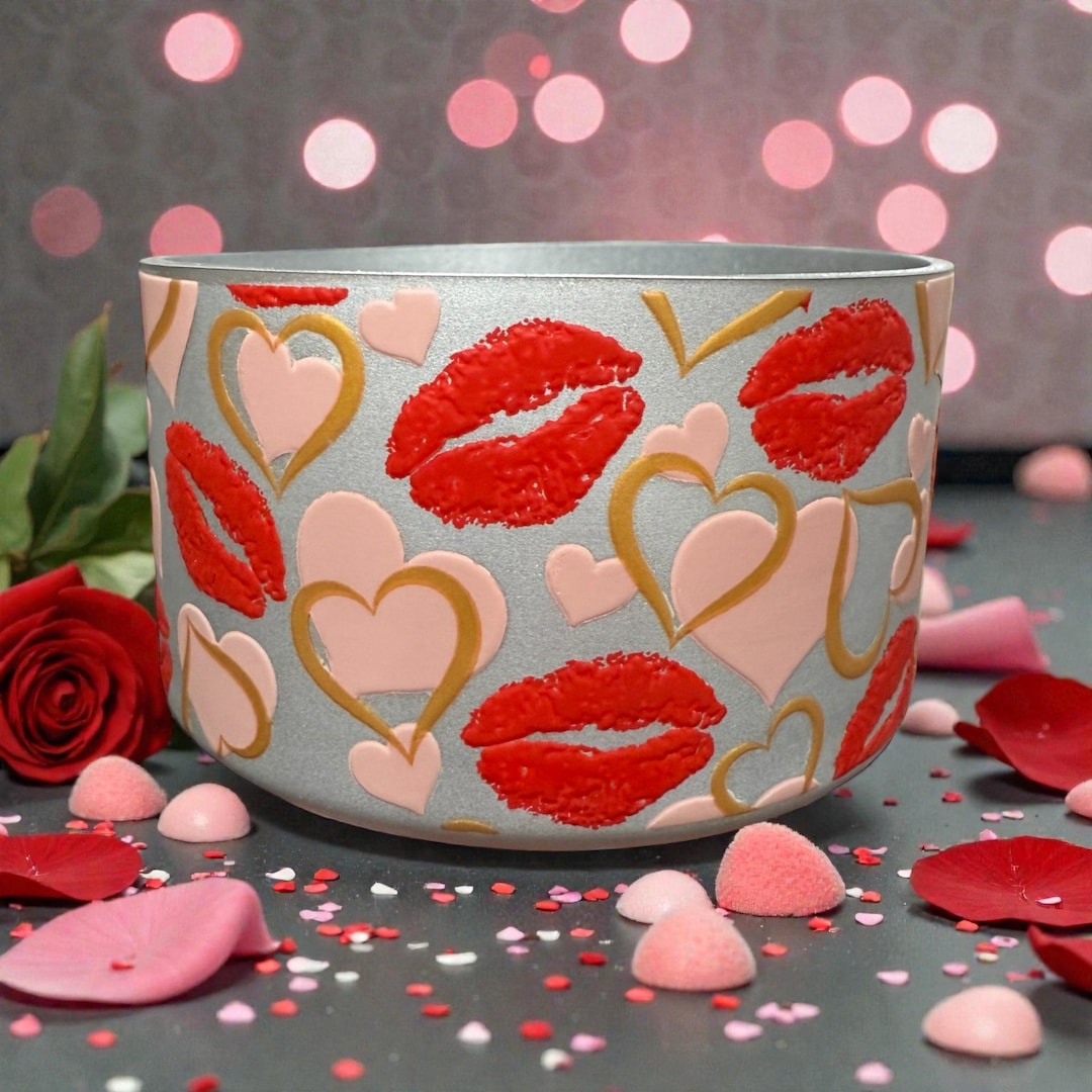Kiss Me Silver - 3D Silicone Tumbler Boot - Etsy