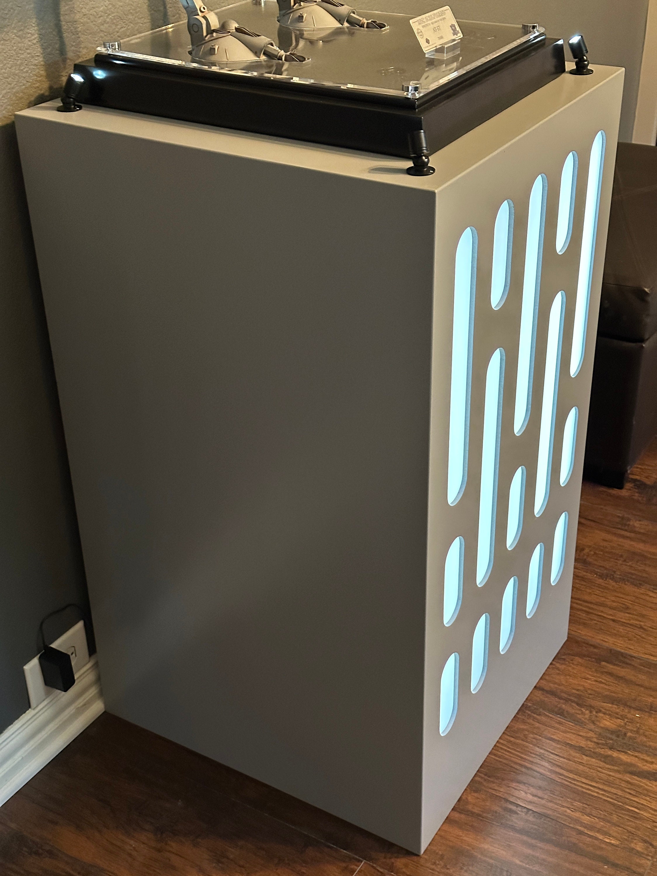 Star Wars Imperial Display Pedestal - Etsy