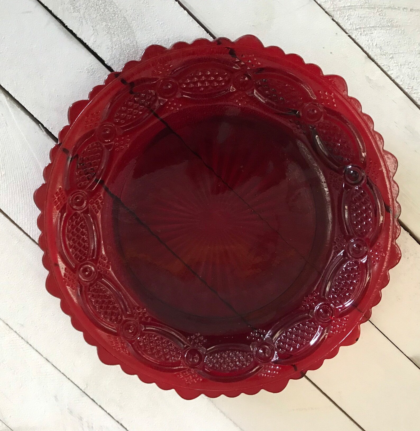Vintage 1970s Avon Ruby Red Glass 1876 Cape Cod 7.5" Salad/dessert ...