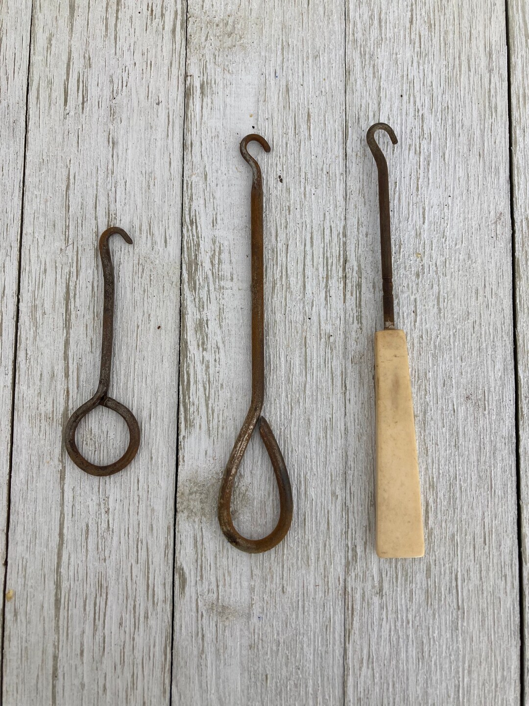 Vintage Antique Bakelite Button Hook Plus Loop Top Button Hooks ESTATE ...