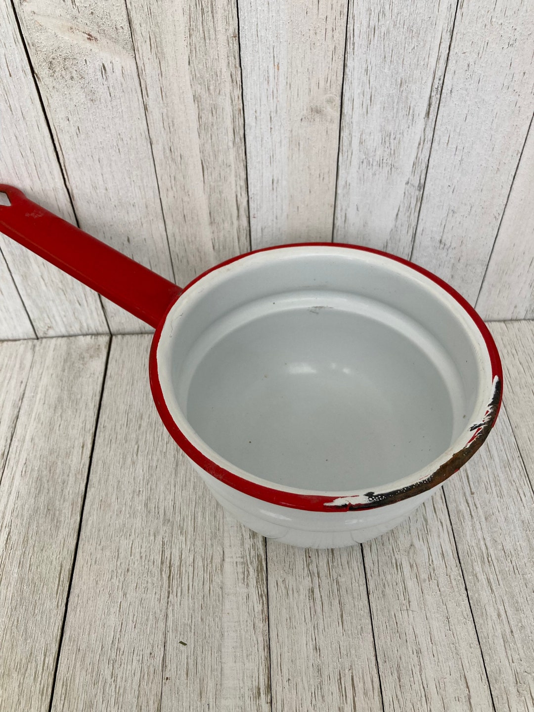 Vintage Red and White Enamelware Pot / Saucepan Red Trim and Handle ...