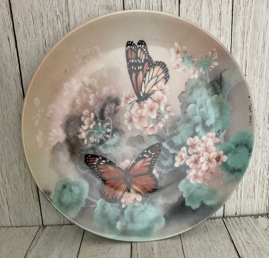 Butterfly Collector Plate Vintage Monarch Butterflies by Lena Liu on W ...