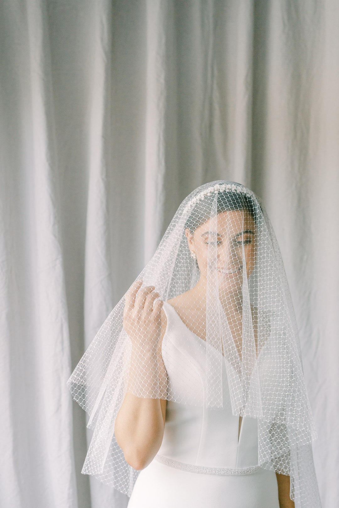 Drop Veil With Birdcage Texture, Wedding Drop Veil, Raw Edge Bridal ...