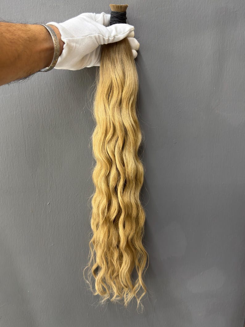 Caramel Honey Blonde Silky Wavy Hair Extensions 28" - Slavic Virgin ...
