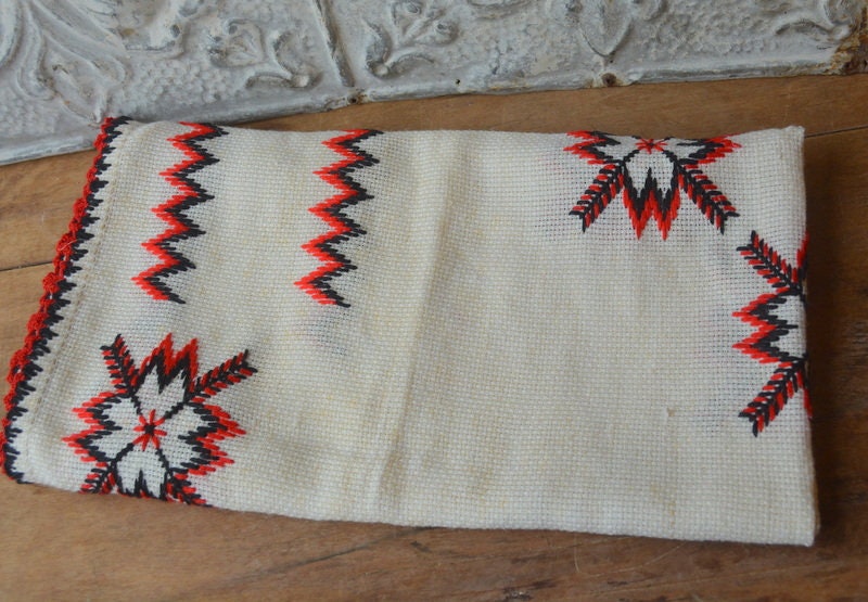 Vintage Collection of Three Table Linens Vintage Native | Etsy