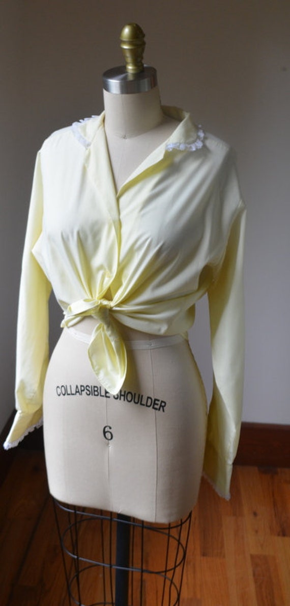 1960's Vintage Pale Yellow Button Down Blouse With La… - Gem