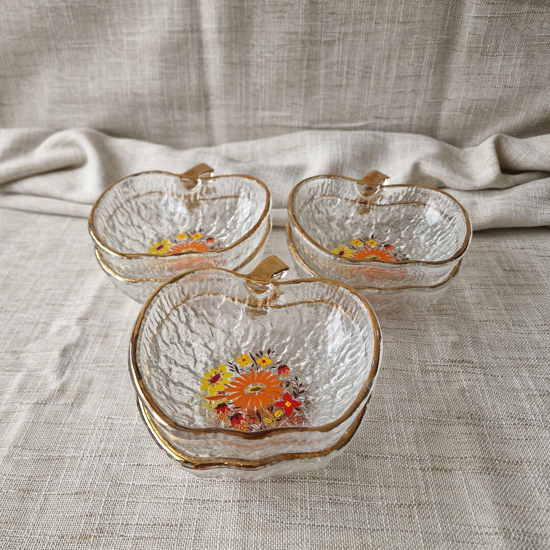 Vintage Apple Shaped Glass Bowls - Etsy