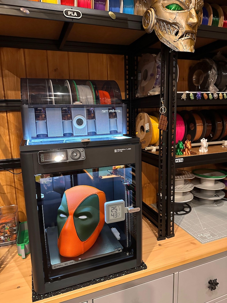 Deadpool Mask 3D STL Files: Magnetic Cosplay Helmet 3D Print Model - Etsy