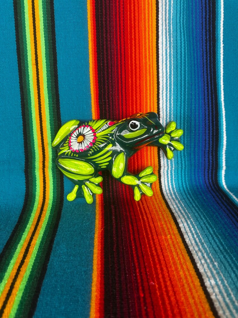Talavera Hand Painted Garden Frog, Easily Hang on Home for a Pop of ...