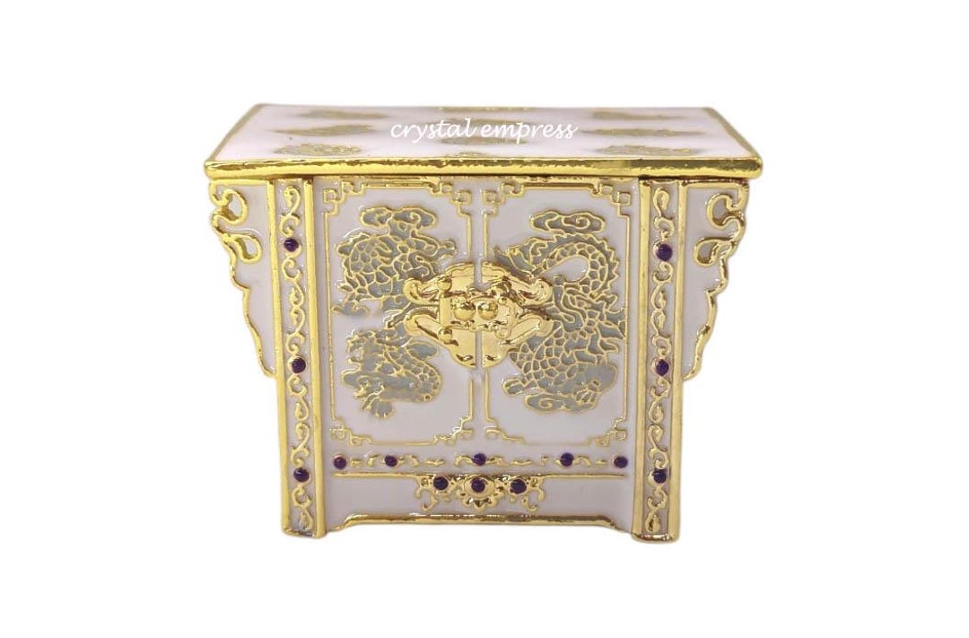 Feng Shui - 2025 Treasure Chest With Double Dragon – White - Etsy