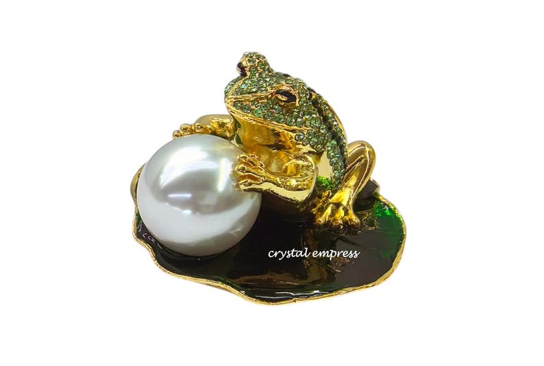Feng Shui - 2026 Three Legged Toad With Giant Pearl - Etsy