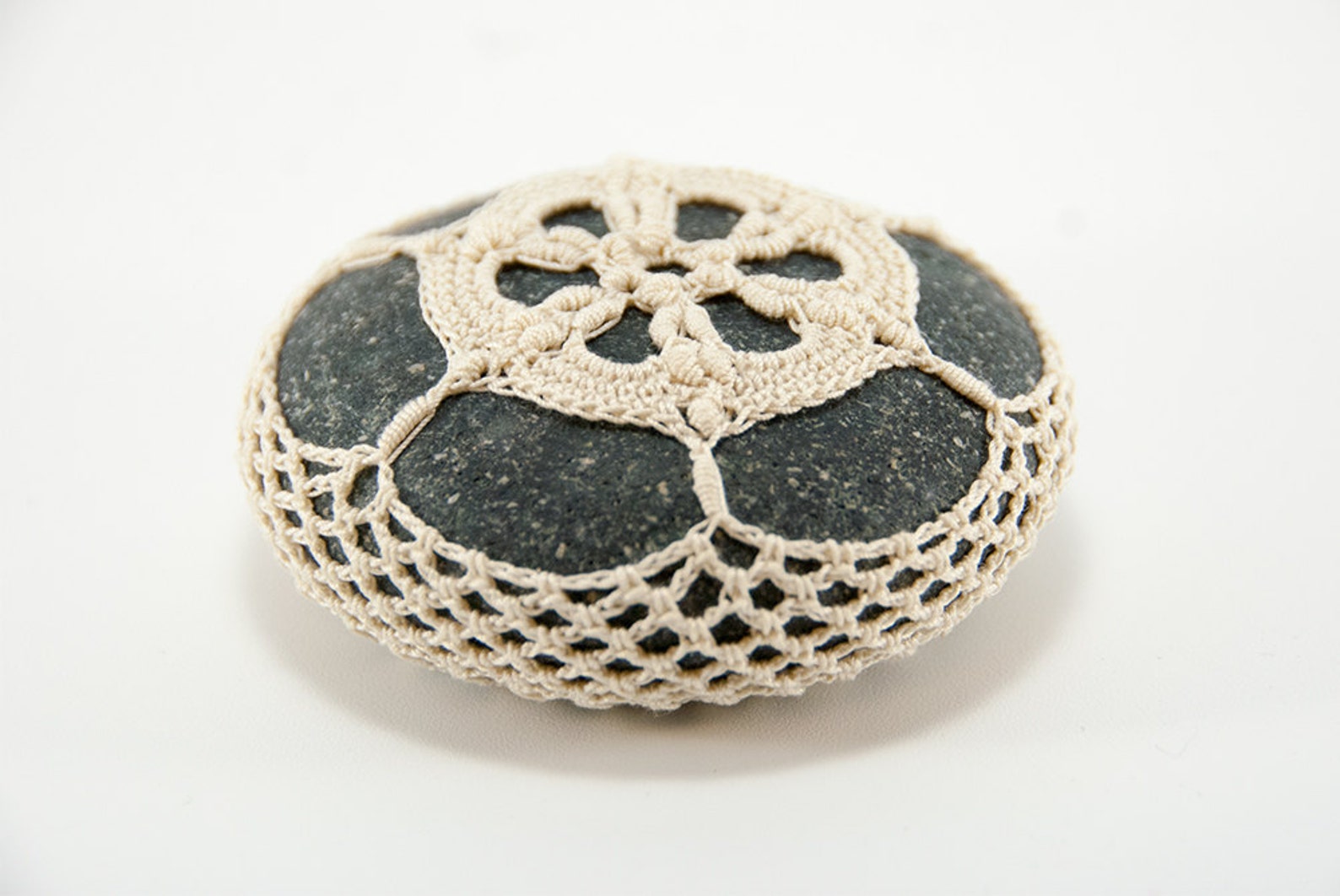 Crochet Stone Pattern DIY Lace Stone Cover Pattern Rock - Etsy