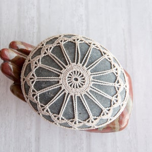 Crochet Stone Pattern DIY Lace Stone Cover Pattern Rock | Etsy