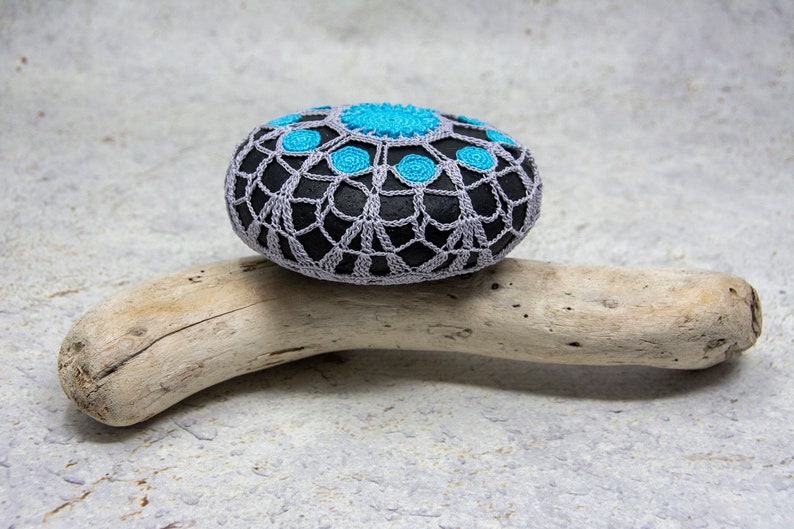 Crochet Stone Pattern DIY Lace Stone Cover Pattern Rock | Etsy