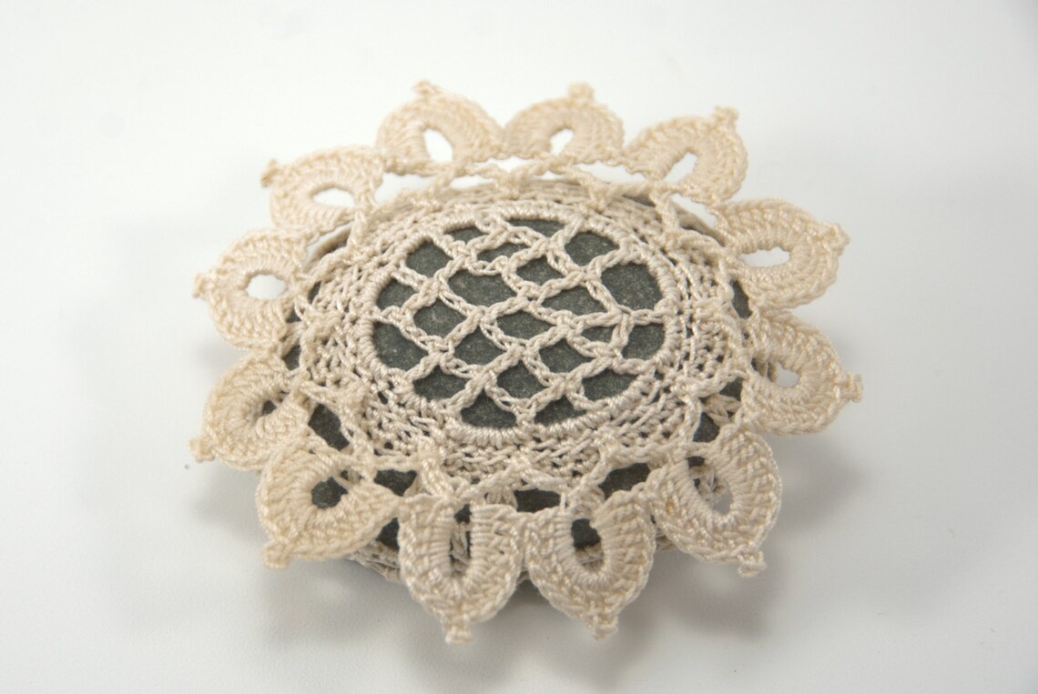 Crochet Stone Pattern DIY Lace Stone Cover Pattern Rock | Etsy