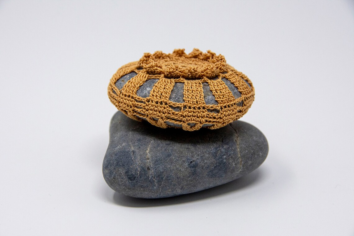 Crochet Stone Pattern DIY Lace Stone Cover Pattern Rock | Etsy