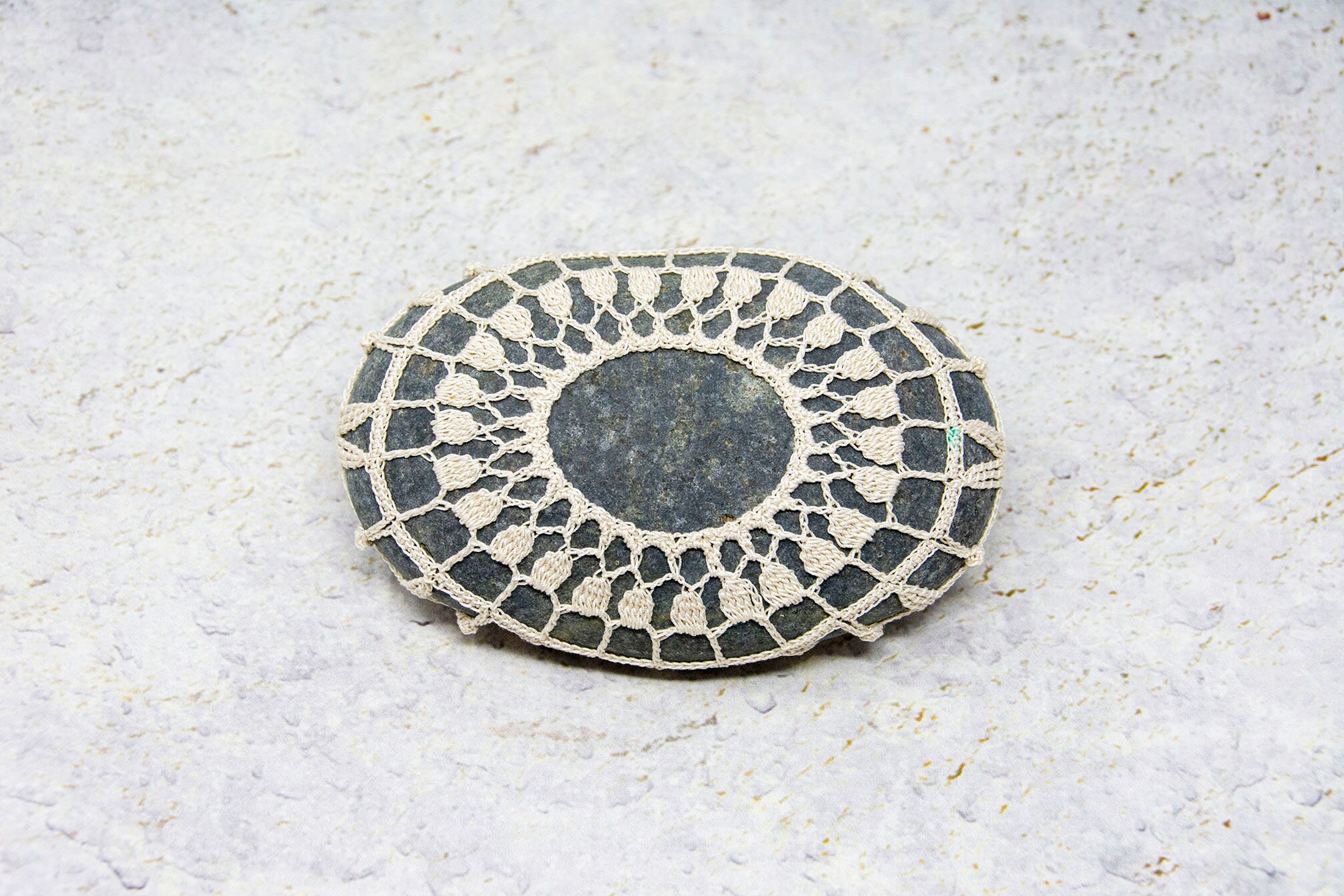 Crochet Stone Pattern DIY Lace Stone Cover Pattern Rock | Etsy