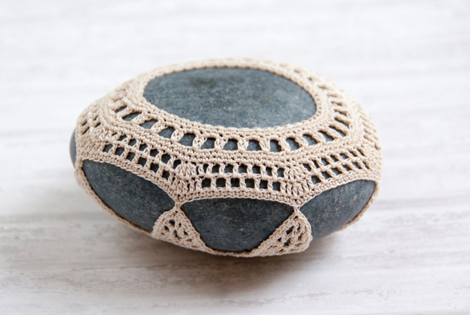 Crochet Stone Pattern DIY Lace Stone Cover Pattern Rock | Etsy