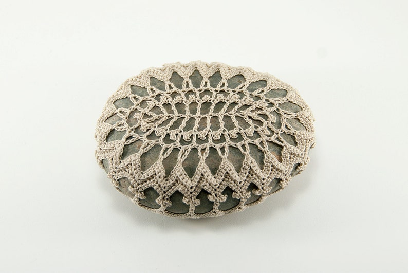 Crochet Stone Pattern DIY Lace Stone Cover Pattern Rock - Etsy