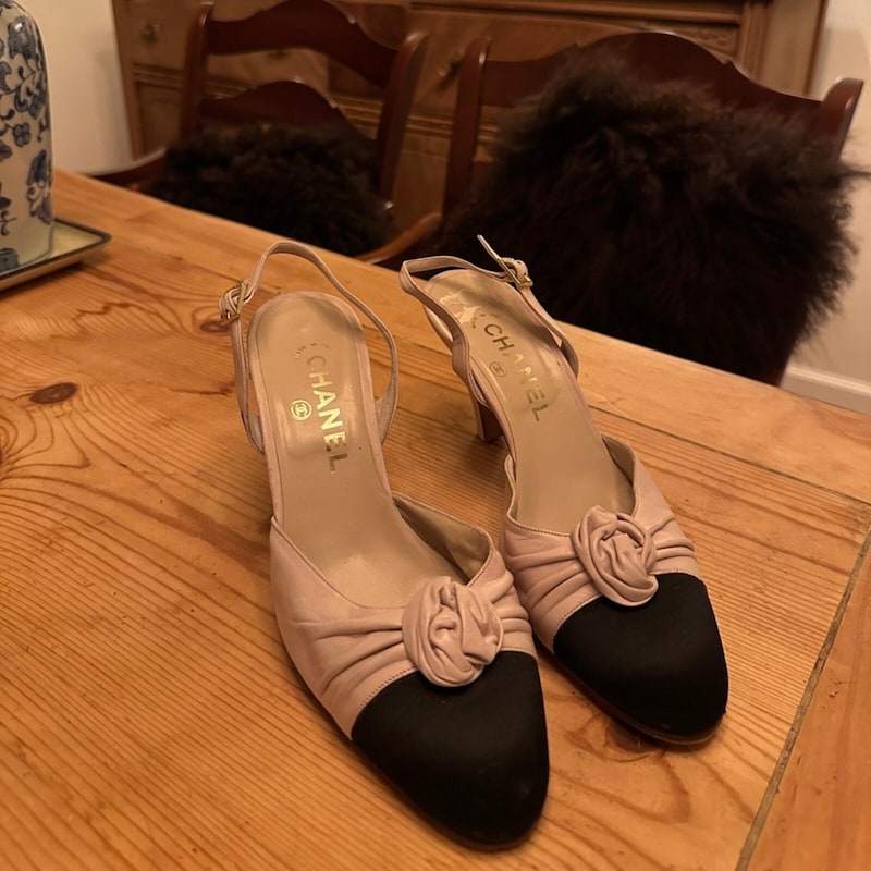 Chanel Vintage Pump - Etsy