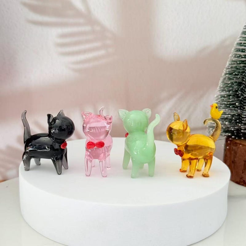 Faceless Figurines - Etsy