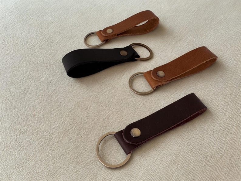 Personalized Leather Keychain With Carabiner, Valentine's Day Gift for ...