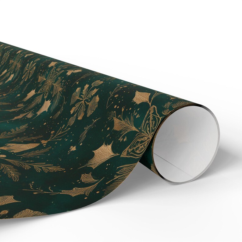 Luxury Green and Gold Christmas Wrapping Paper – Elegant Holiday Gift ...
