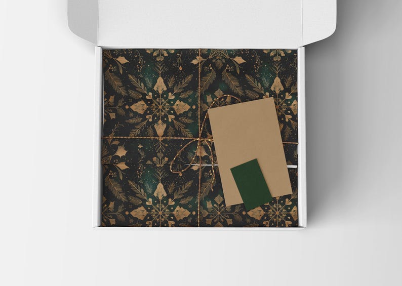 Luxury Green and Gold Christmas Wrapping Paper – Elegant Holiday Gift ...