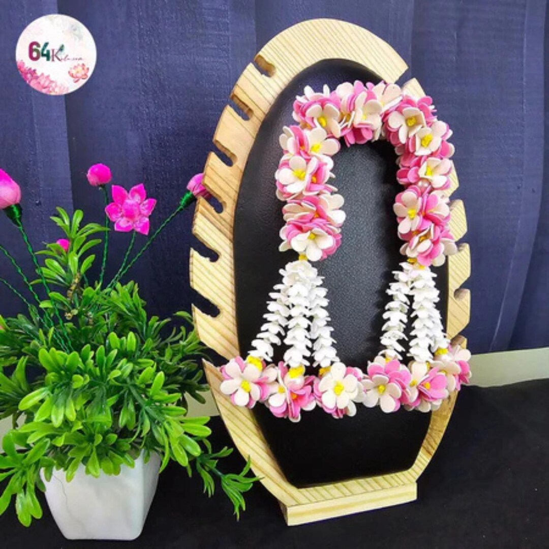 Handmade Floral Foam Chandrika | Radha Krishna Idol Decor| Other Devi ...