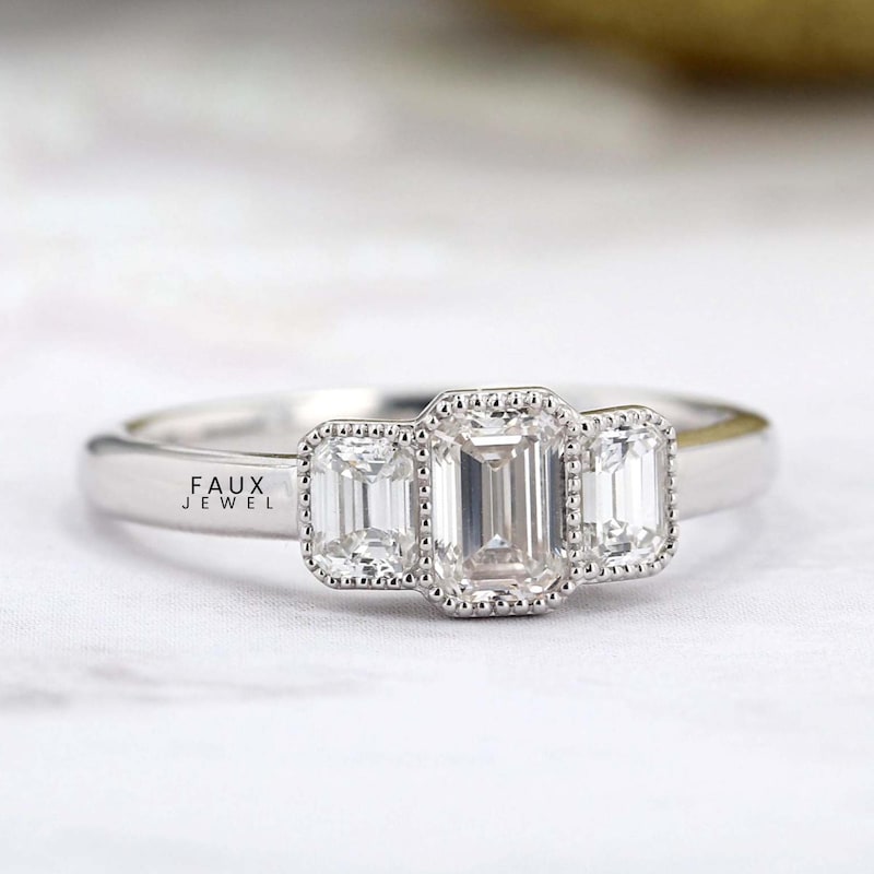 8 Stone Bezel Ring - Etsy